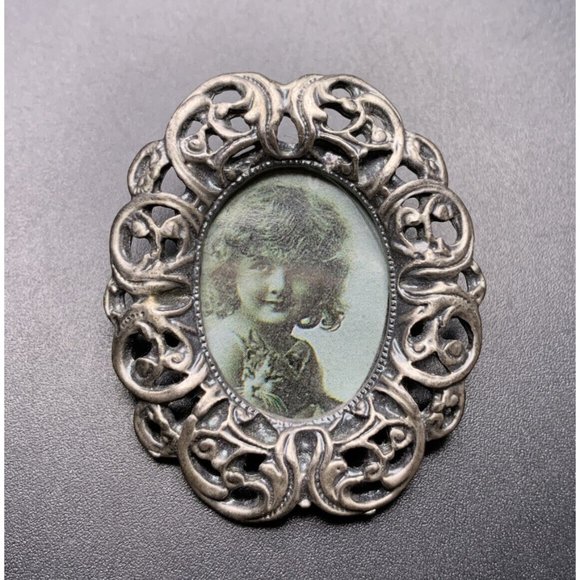 Papel | Jewelry | Picture Frame Brooch Pin Pewter Silver Tone Victorian ...